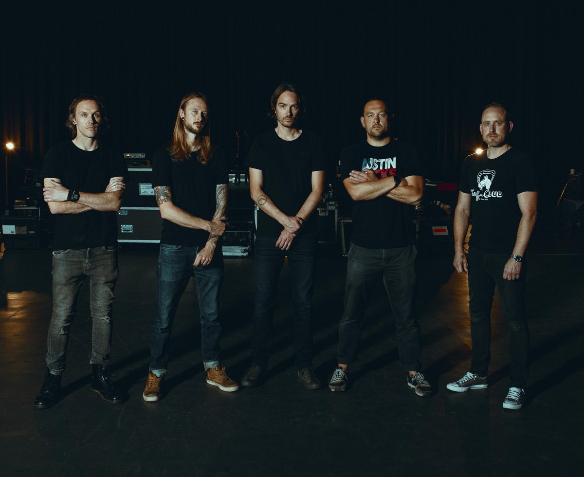Vex Red – “Give Me The Dark” | The PROG Mind